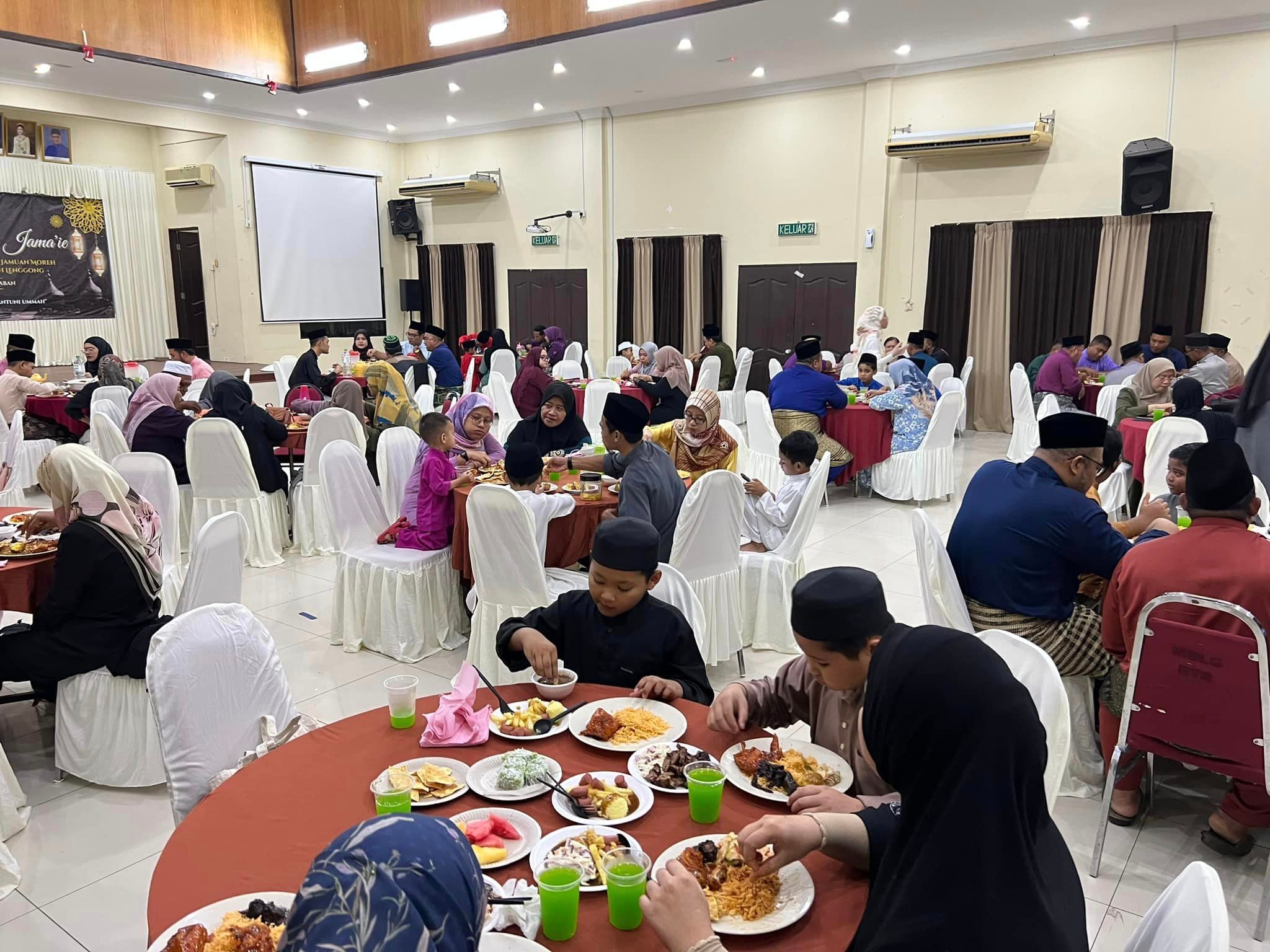 Majlis Iftar Jama’ie, Solat Sunat Tarawih Dan Jamuan Moreh Warga Majlis Daerah Lenggong Tahun ...